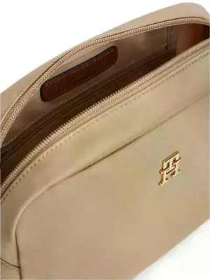 Tommy Hilfiger Logo Plaque Shoulder Bag