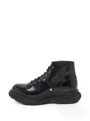 Alexander McQueen Tread Lace-up Combat Boots - Black