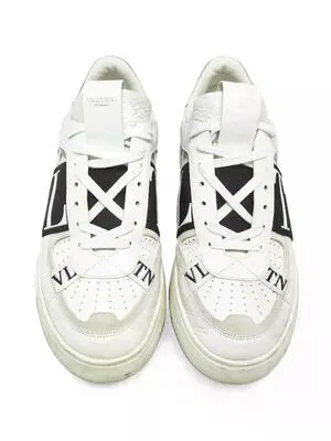 Valentino Garavani Vl7n Logo Print Leather Sneakers