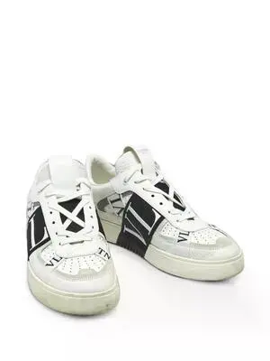 Valentino Garavani Vl7n Logo Print Leather Sneakers