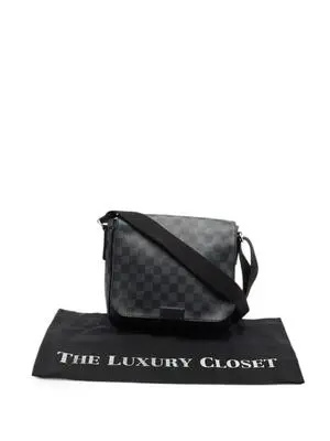 LOUIS VUITTON District Pm Damier Graphite Messenger Bag - Black