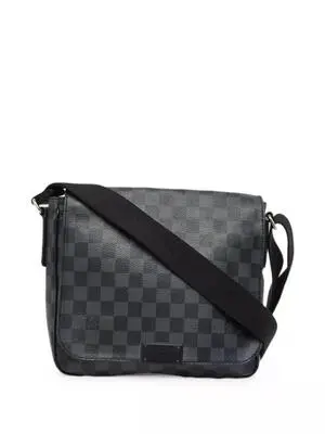 LOUIS VUITTON District Pm Damier Graphite Messenger Bag