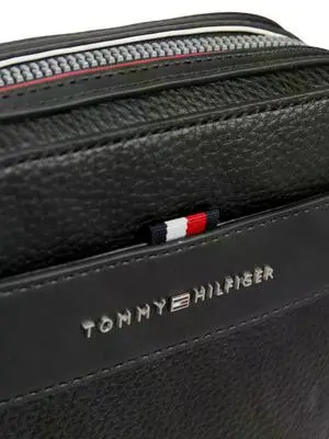 Tommy Hilfiger Grained-leather Logo-plaque Messenger Bag