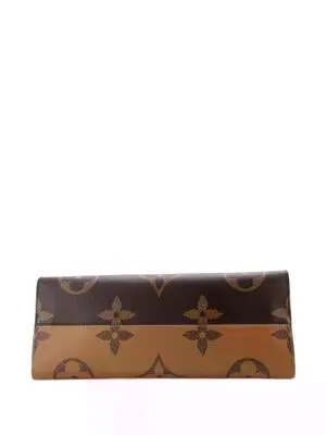 LOUIS VUITTON Onthego Reverse Monogram Giant Gm Tote Bag - Brown