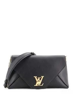 LOUIS VUITTON Love Note Chain Clutch Leather Crossbody Bag - Black