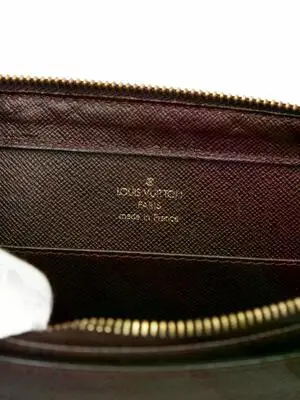 LOUIS VUITTON 2001 Taiga Baikal Clutch Bag