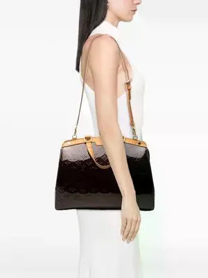 LOUIS VUITTON 2011 Monogram Vernis Brea Gm Satchel