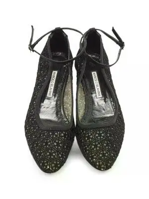Manolo Blahnik Listana Lace And Block Heel Pumps