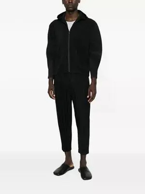 Issey Miyake Pleated Tapered Trousers - Black