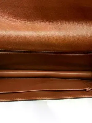 LOUIS VUITTON 1996 Monogram Pochette Dame Gm Clutch Bag
