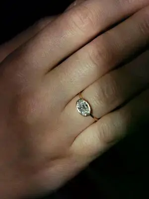 SOLO FOR DIAMONDS Oval-cut Diamond-embellished Ring