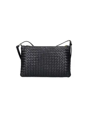 Bottega Veneta Medium Pouch Intrecciato Piccolo - Black