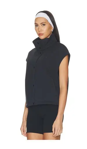 Nike Pregame Fleece Vest