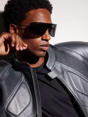 Gucci Shield-style Metal Sunglasses