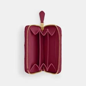 COACH OUTLET Essential Small Zip Around Card Case With Pillow Quilting