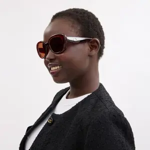 COACH OUTLET Coach C Hardware Round Sunglasses - Tortoise Brown
