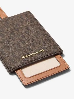 Michael Kors Jet Set Signature Logo Luggage Tag