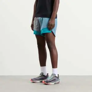 Nike Stride Short