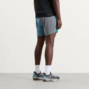 Nike Stride Short