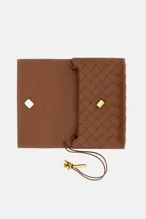 Bottega Veneta Intrecciato Nappa Pouch With Knot Closure - Brown