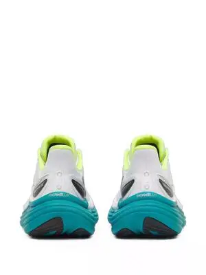 Saucony Triumph 24 Mesh-panel Sneakers - White