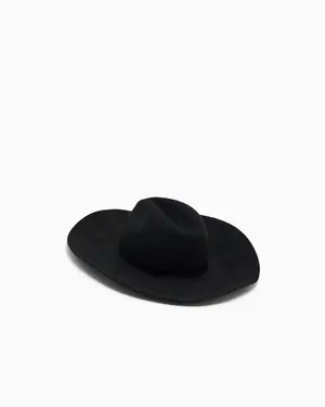 Giorgio Armani Classic Laser-cut Hat In Wool With A Sweatband