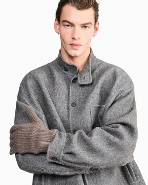 Giorgio Armani Ribbed Seamless Cashmere Gloves