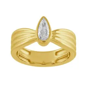 ARTISAN Gold / White 14k Yellow Gold Bezel Pear Diamond Ribbed Ring - Gold/white
