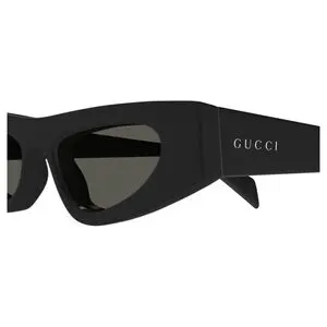 Gucci Geometric Cat Eye Frame Sunglasses - Black