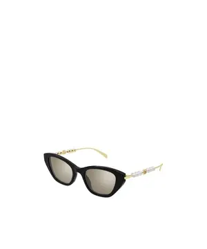 Gucci Cat Eye Sunglasses With Logo Detail
