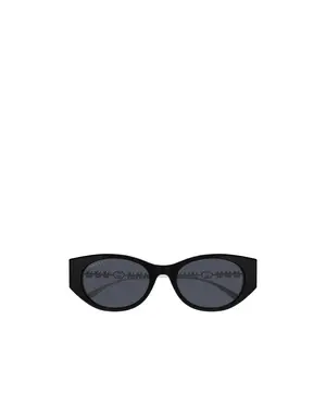 Gucci Low Nose Bridge Fit Sunglasses - Black