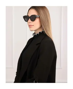 Gucci Cat Eye Frame Sunglasses
