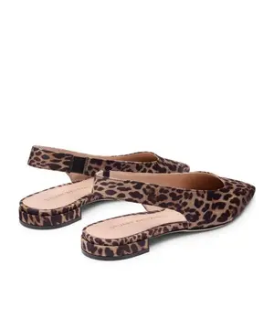 STUART WEITZMAN Stassi Print Slingback Flats - Leopard
