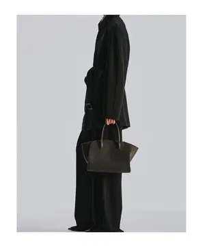 THE ROW Marlo 12 Bag
