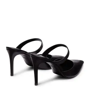 STUART WEITZMAN Pointed Toe Stiletto Heel Mules