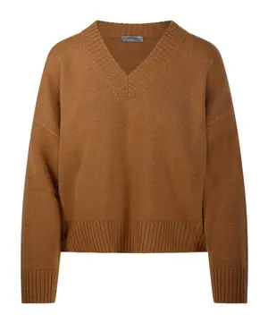 BE YOU V-neck Pullover Sweater With Ribbed Details