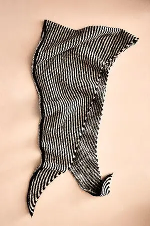 TERRAIN Striped Triangle Scarf - Black