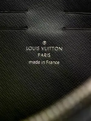 LOUIS VUITTON 2021-2026 Damier Graphite Kasai Clutch Bag