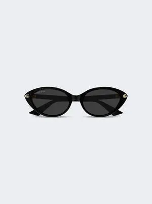 Gucci Cat Eye Sunglasses - Black