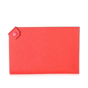 Hermès Passport Holder In Epsom Leather - Red