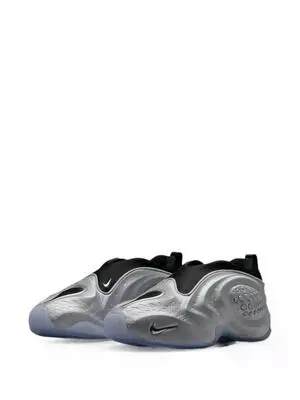Nike Shadow Low Top Sneakers