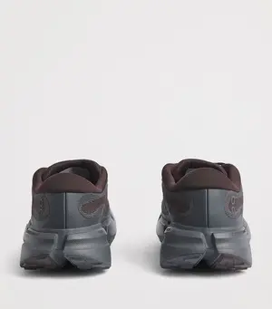 On Cloudsoma Hike Trainers