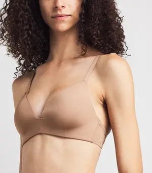 SKIMS Wireless Form T-shirt Bra