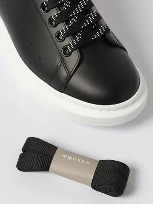 Alexander McQueen Oversized Sneaker - Black