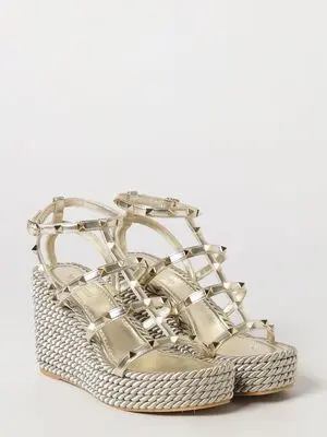 Valentino Garavani Rockstud Laminated Leather Wedge Sandals - Platinum