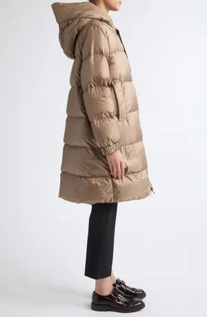 Max Mara Sei Water Repellent Down Puffer Coat With Hood