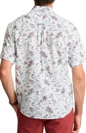 Tommy Bahama Nova Wave Sweetwater Scenic Short Sleeve Button Up Shirt