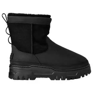 UGG Heritage Pull-on Trailgazer Boots