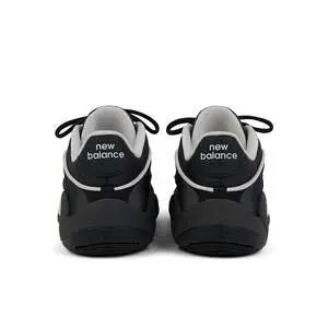 NEW BALANCE P400 Low Top Sneakers - Black/white