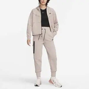 Nike Tech Sweatpants
